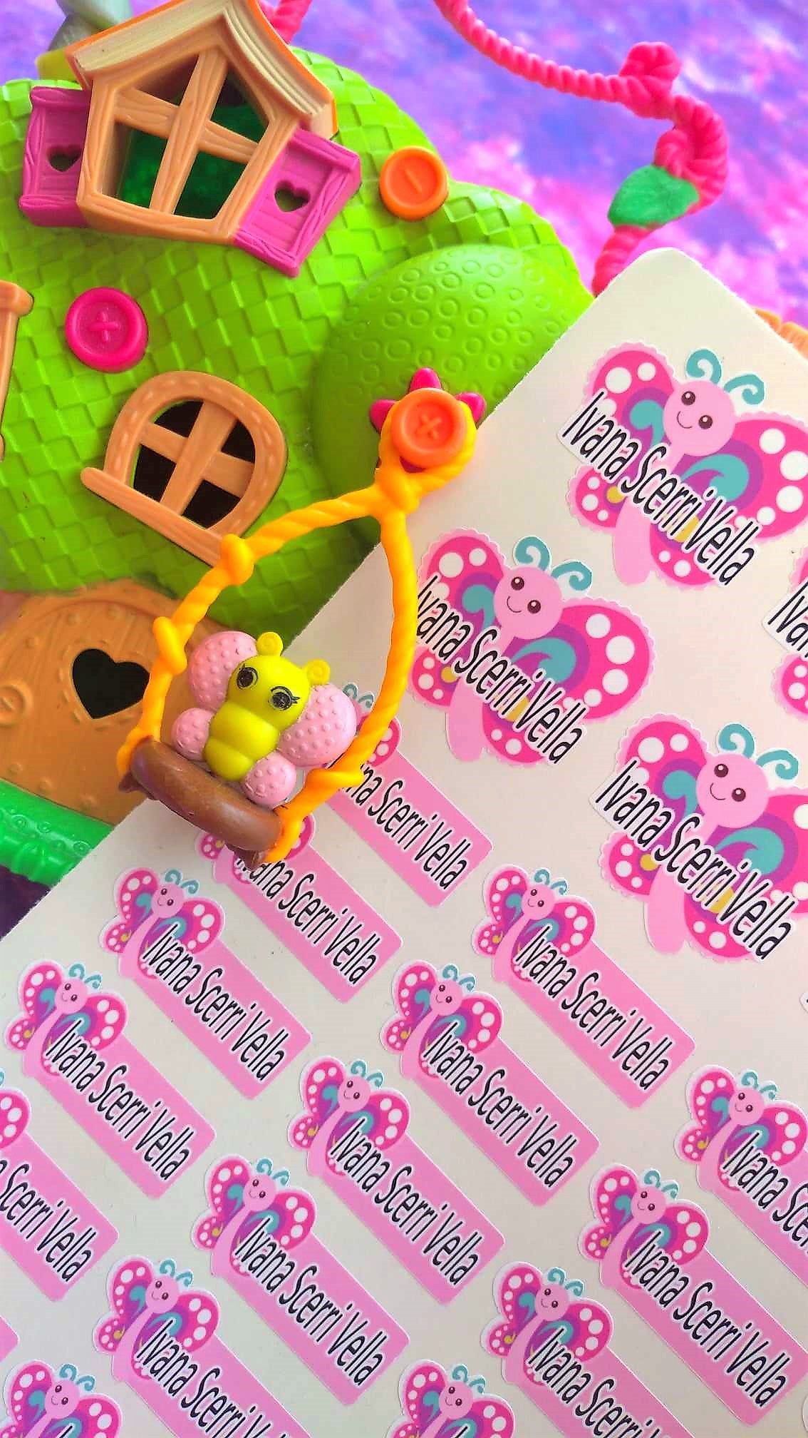 'Pretty Butterfly' Name Stickers - Stickerina