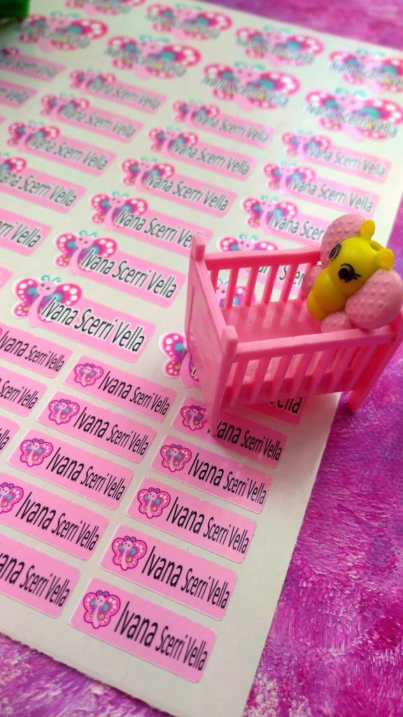 'Pretty Butterfly' Name Stickers - Stickerina